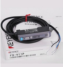 KEYENCE FS-V11P Optical Fiber Sensor