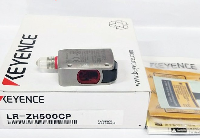 KEYENCE LR-ZH500CP Sensor